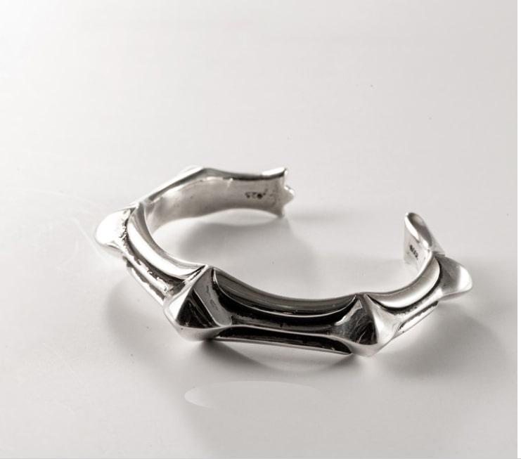 Flare Knee Bangle Bracelet