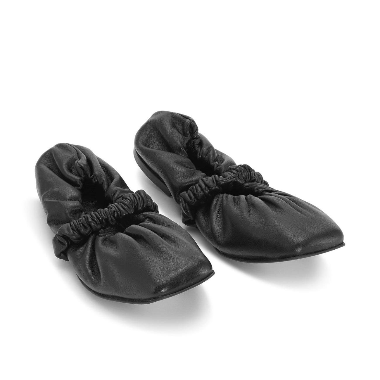 SCRUNCHIE BALLERINAS